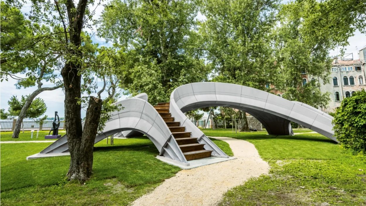 Striatus 3d Concrete Printing Bridge Holcim